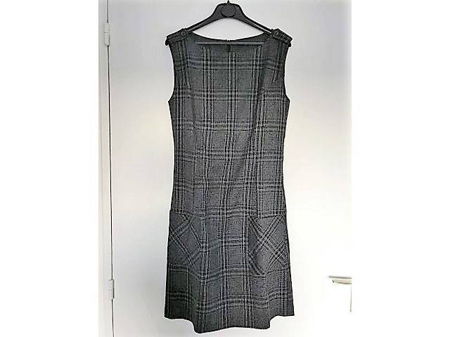 Vends Robe City 36 quadrillage noire et blanc on Gens de Confiance