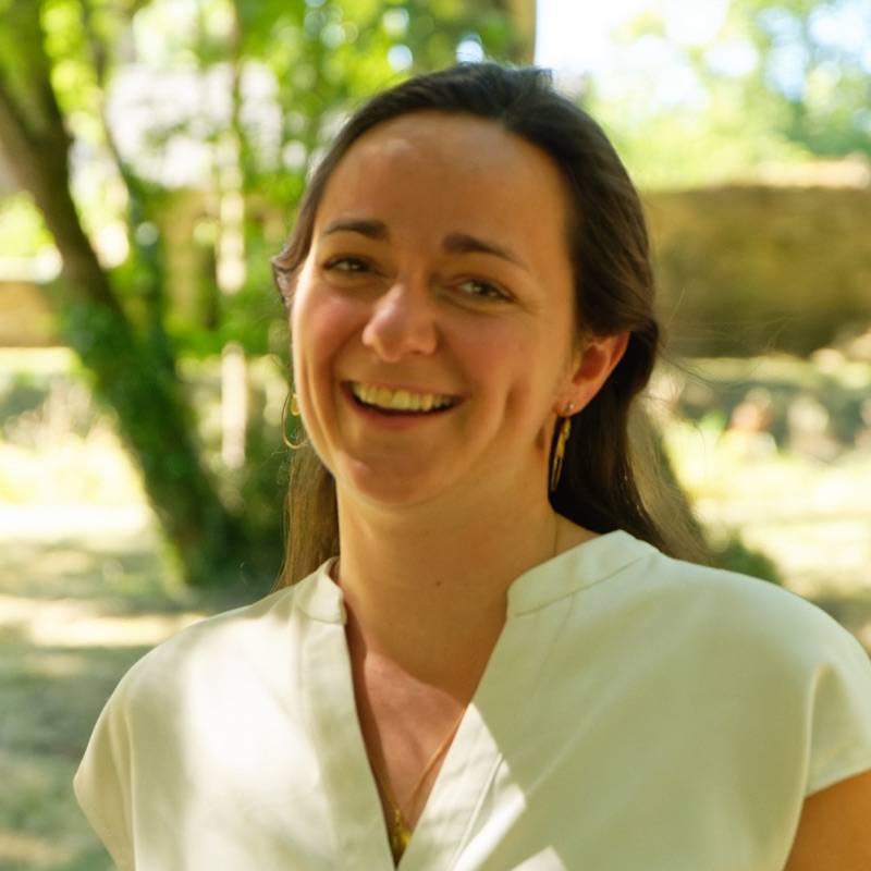 Jeanne Lemaire Pro Profile - Gens de Confiance