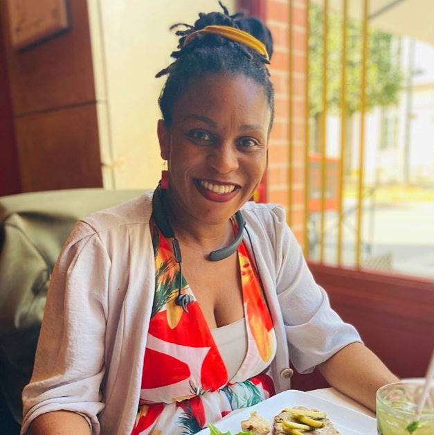 Laurence Bavarday Pro Profile - Gens de Confiance