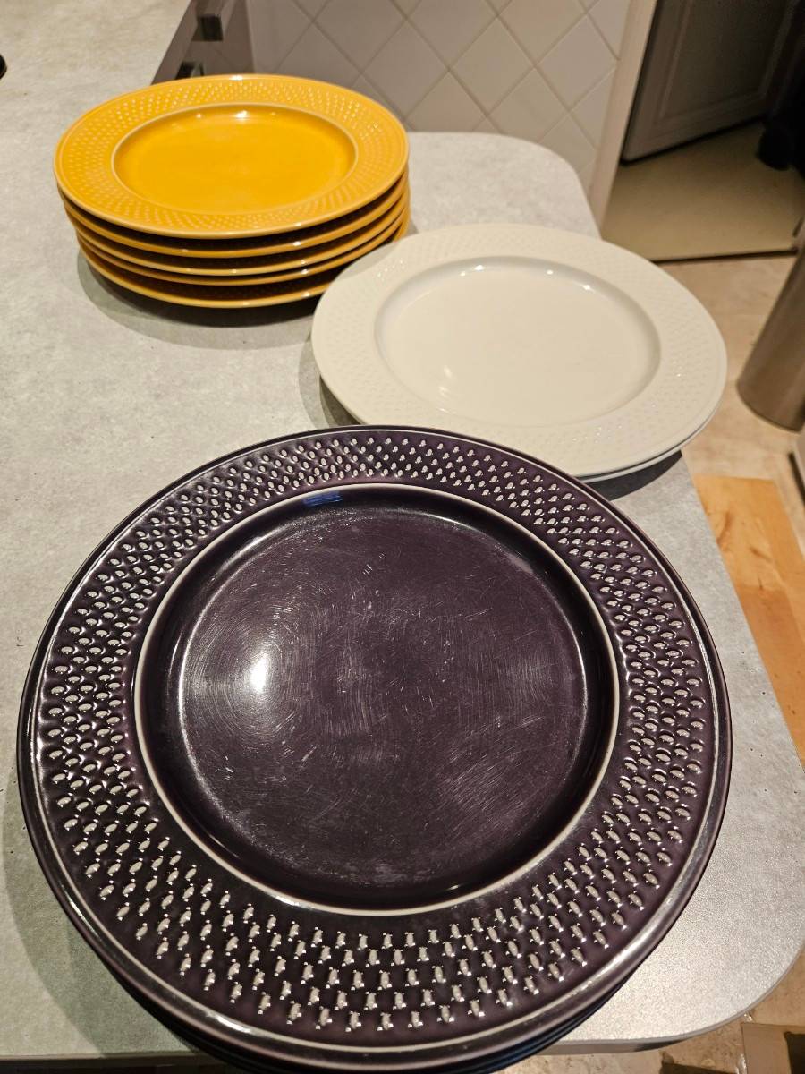 Assiettes de table Geneviève Lethu grains de riz on Gens de Confiance