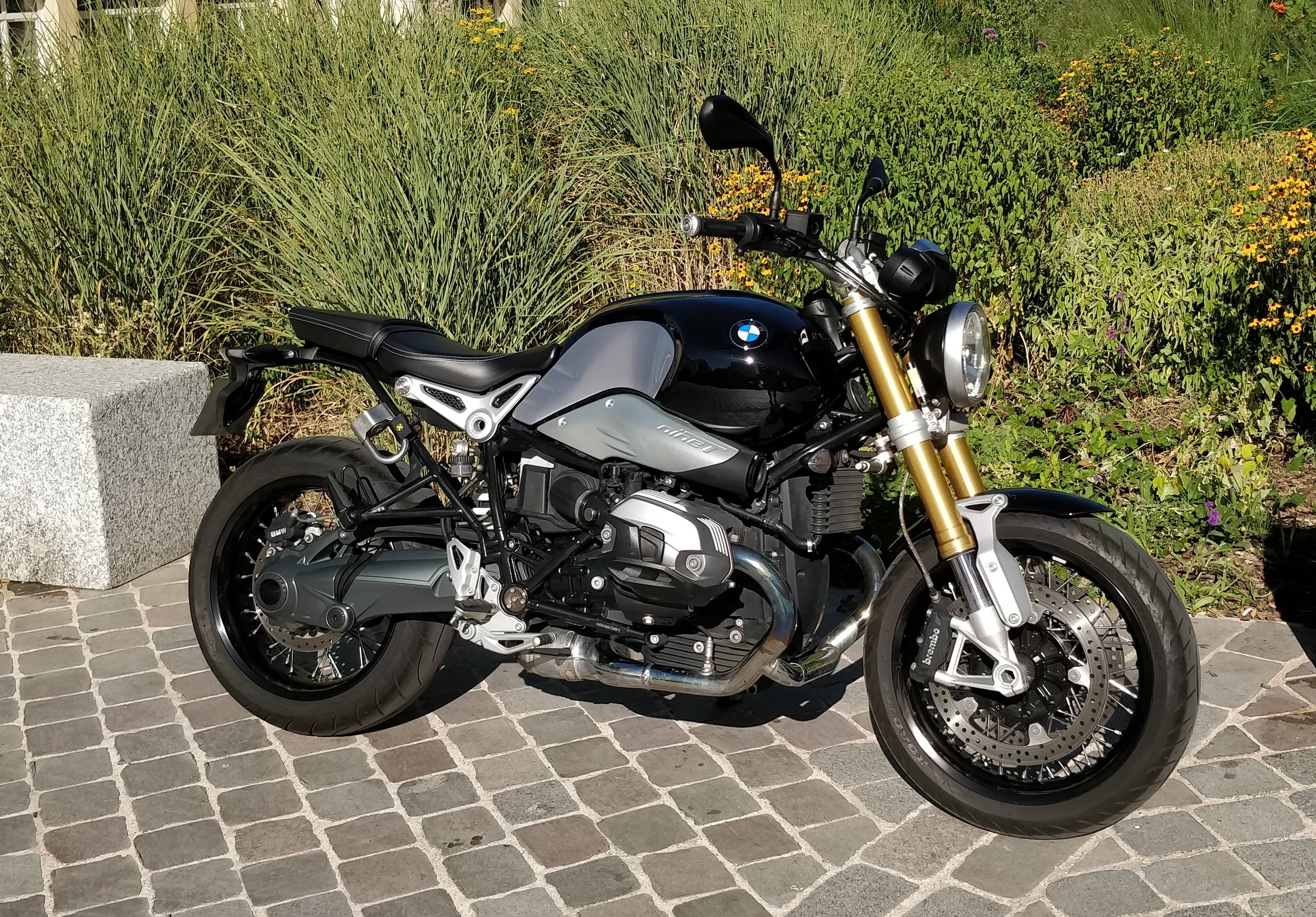 BMW 1200 Nine T, 9 750 km · 2015 sur Gens de Confiance