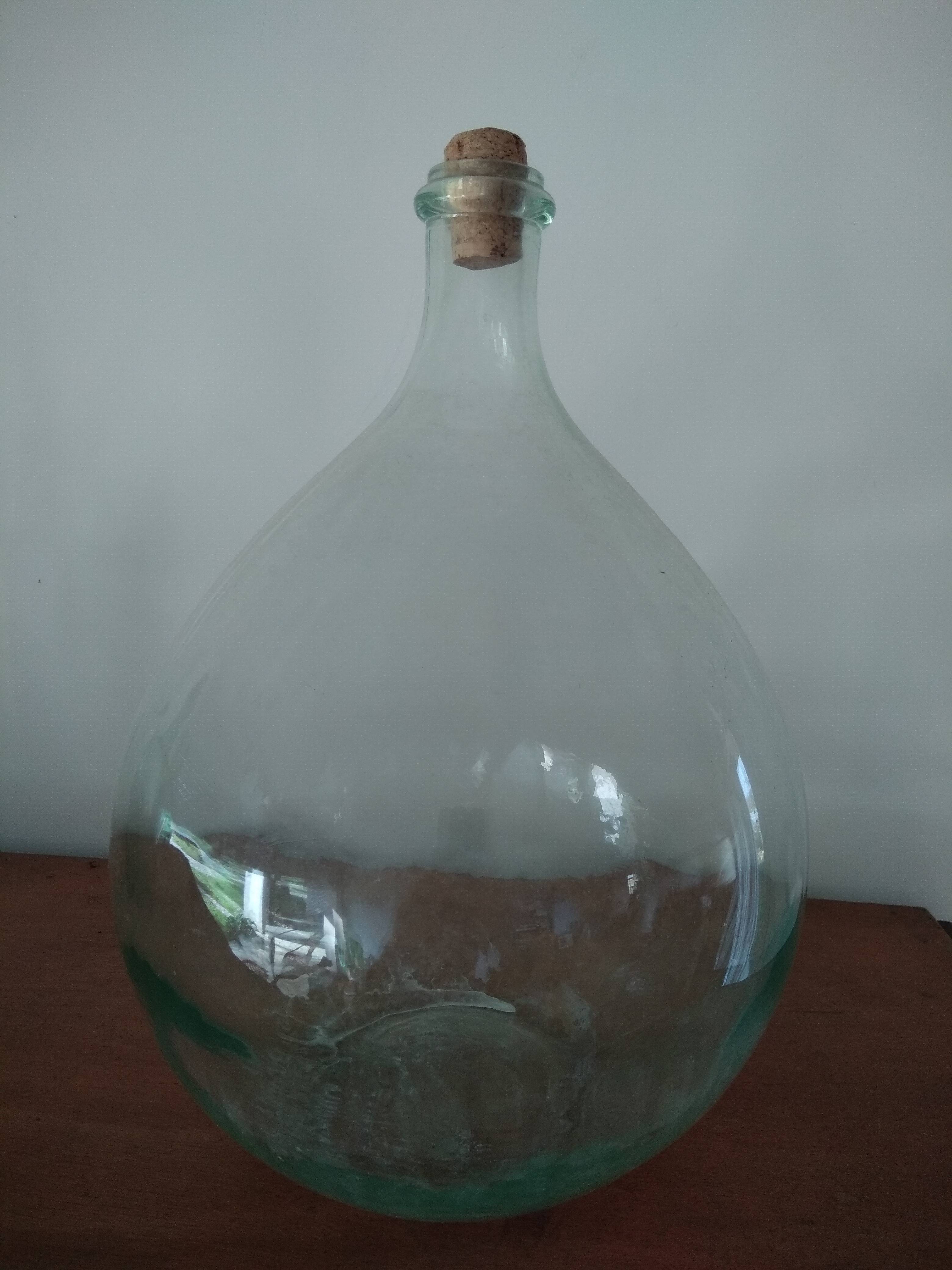 Bonbonne dame jeanne sur Gens de Confiance