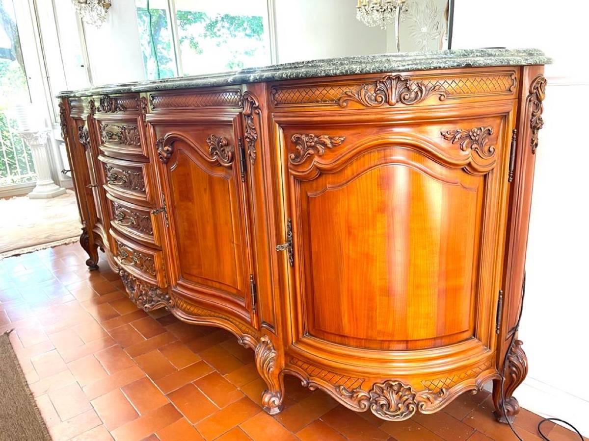 Buffet bas en enfilade merisier massif sur Gens de Confiance