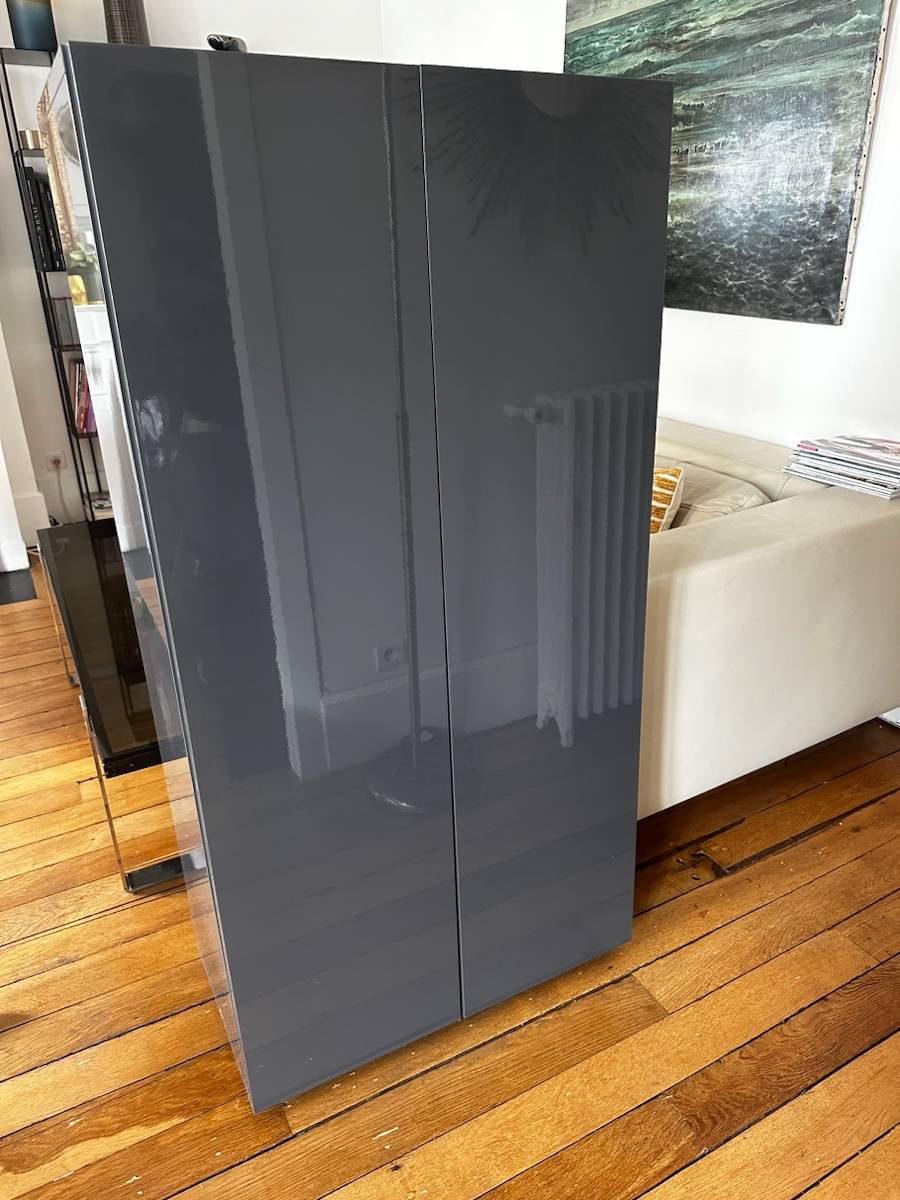 Buffet Habitat “Kubrik” gris sur Gens de Confiance