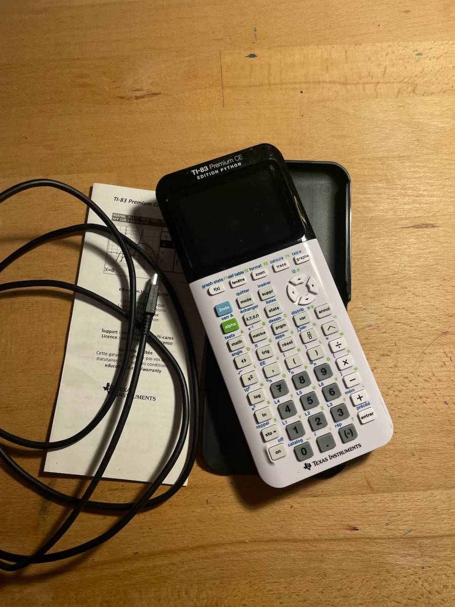 Calculatrice TI-83 premium (lycée) on Gens de Confiance Calculatrice TI-83 premium (lycée) on Gens de Confiance