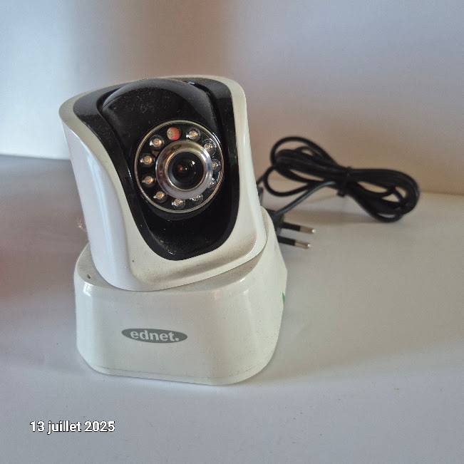 Camera de surveillance Move Wireless interieur IP Ednet, wifi sur Gens ...