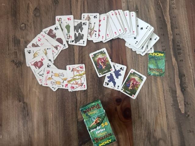 Jeu de 54 cartes – Tarzan Mickey – 5x3,5 cm on Gens de Confiance