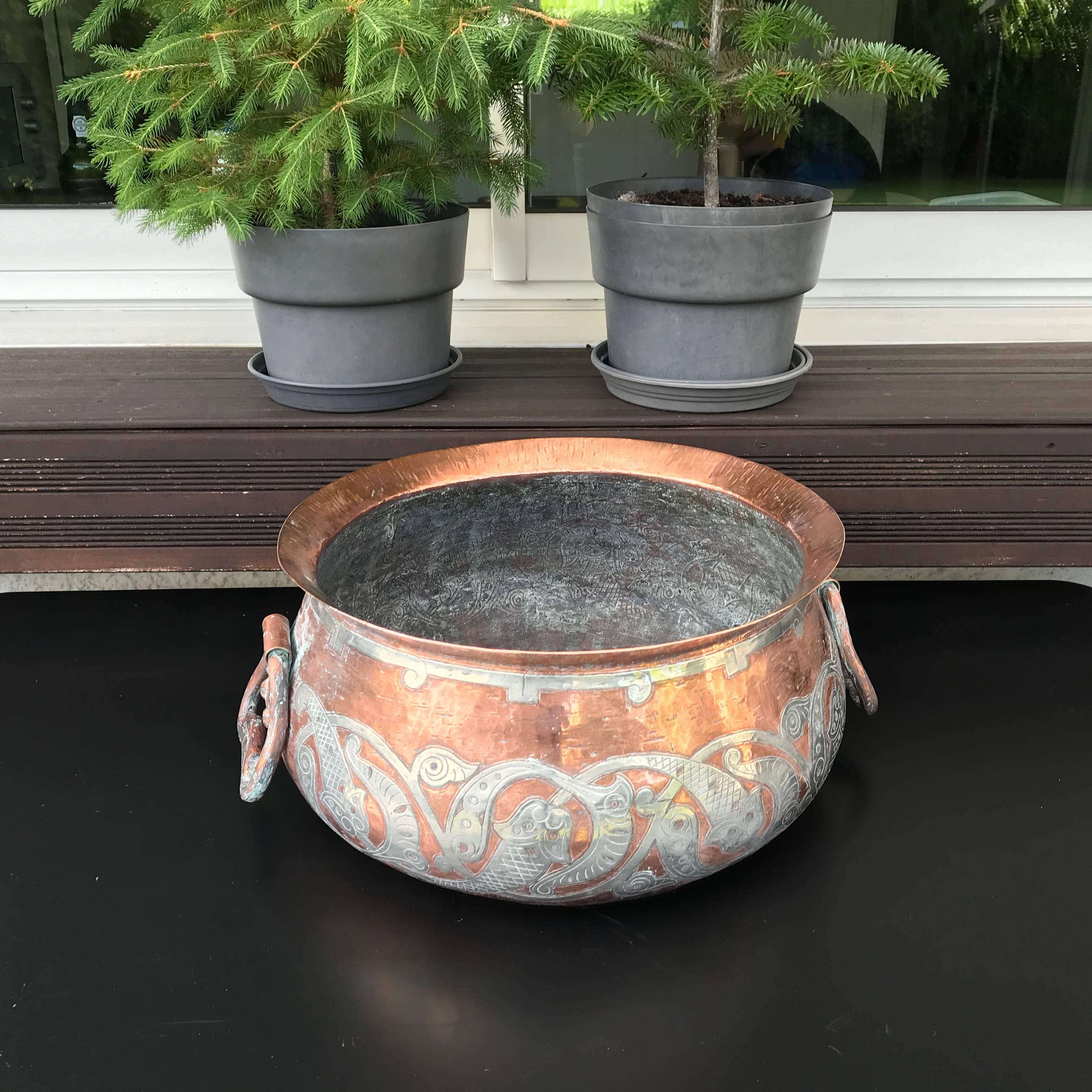 Authentique chaudron cuivre rouge martelé on Gens de Confiance