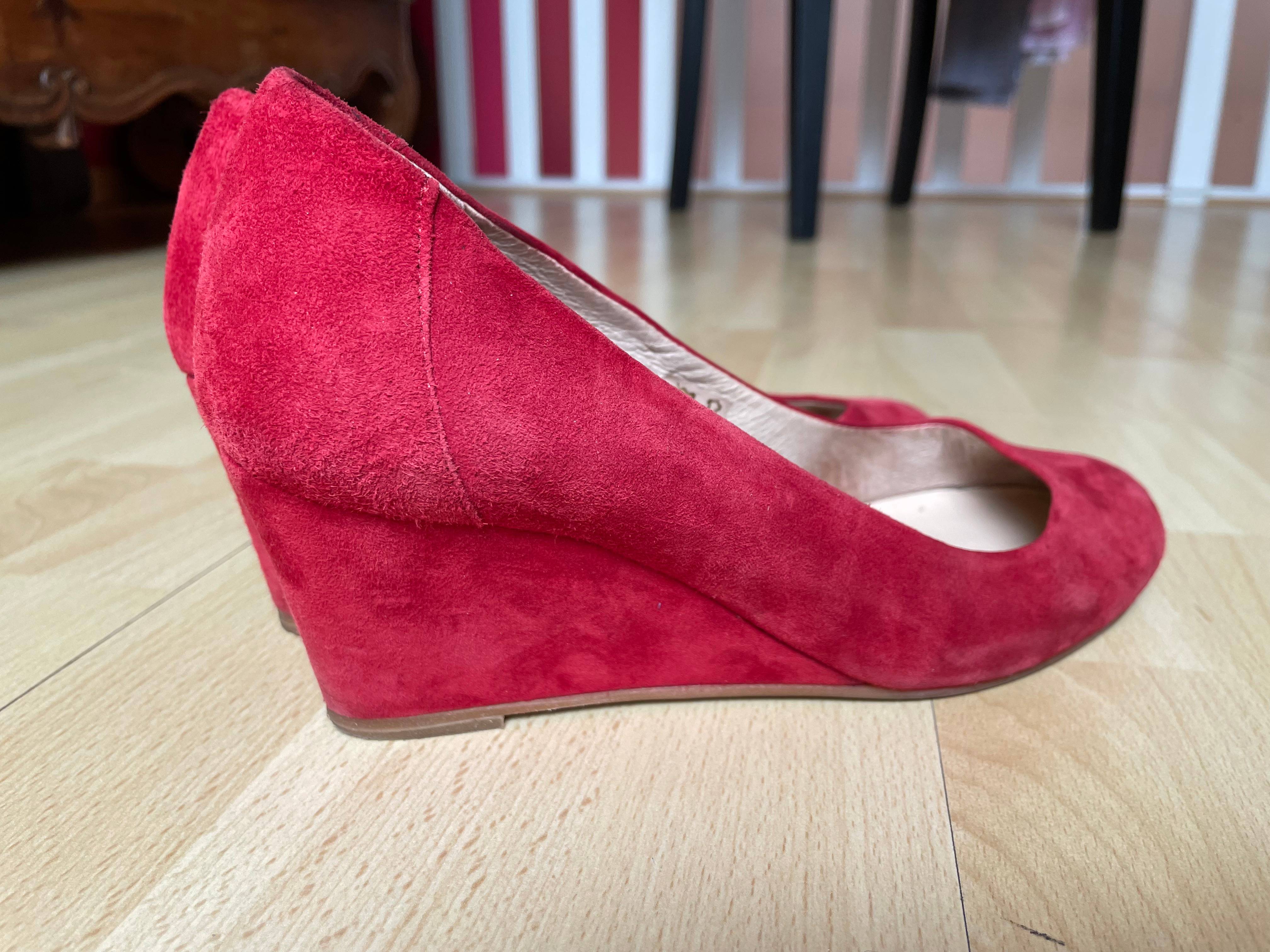 Chaussures compensées rouge, Sofia Costa - Pointure 37 on Gens de Confiance