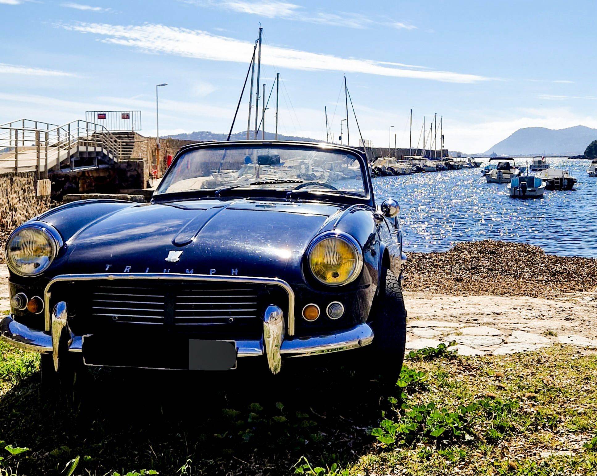 Loue voiture mariage TRIUMPH SPITFIRE MK2 sur Gens de Confiance