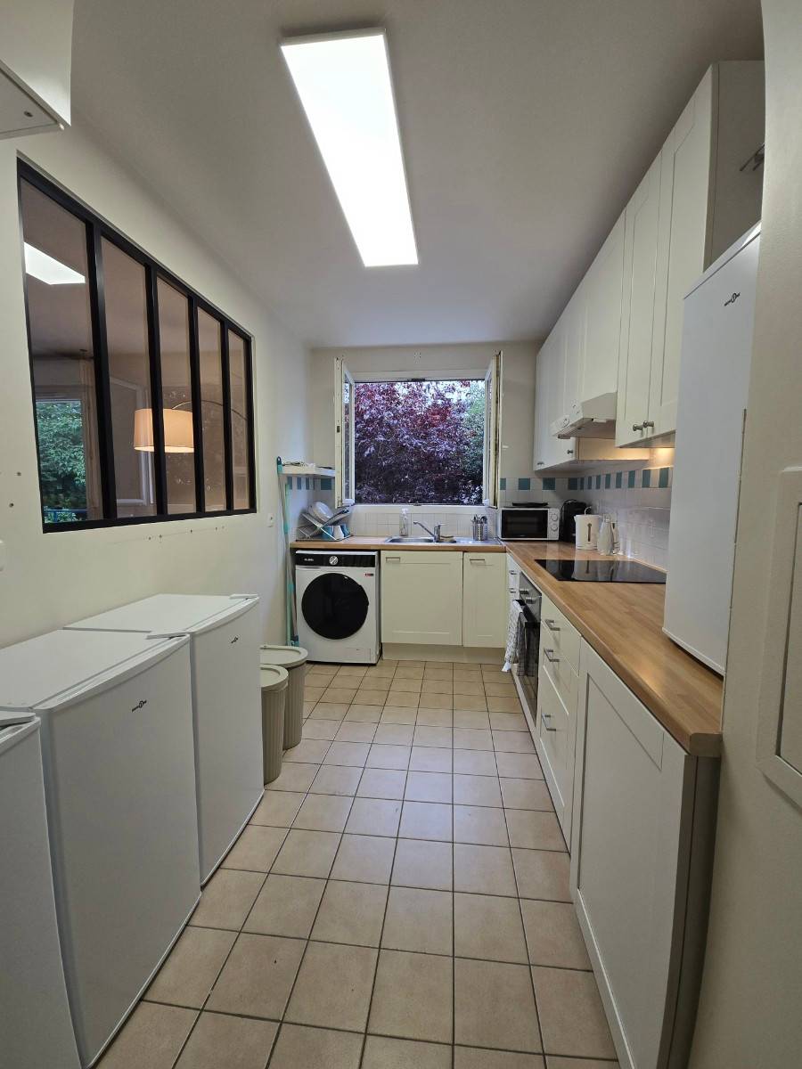 Loue appartement - 105m² - Colocation étudiante sur Gens de Confiance