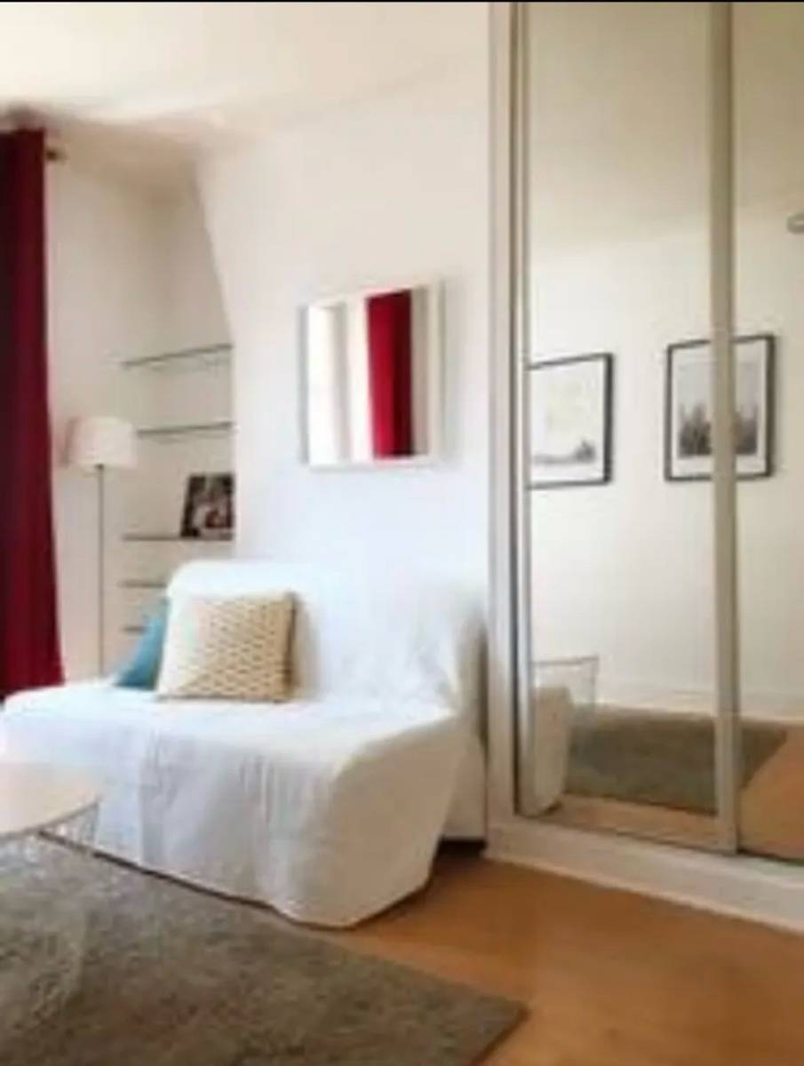 Vends studio - 22m² - Levallois-Perret proche gare sur Gens de Confiance