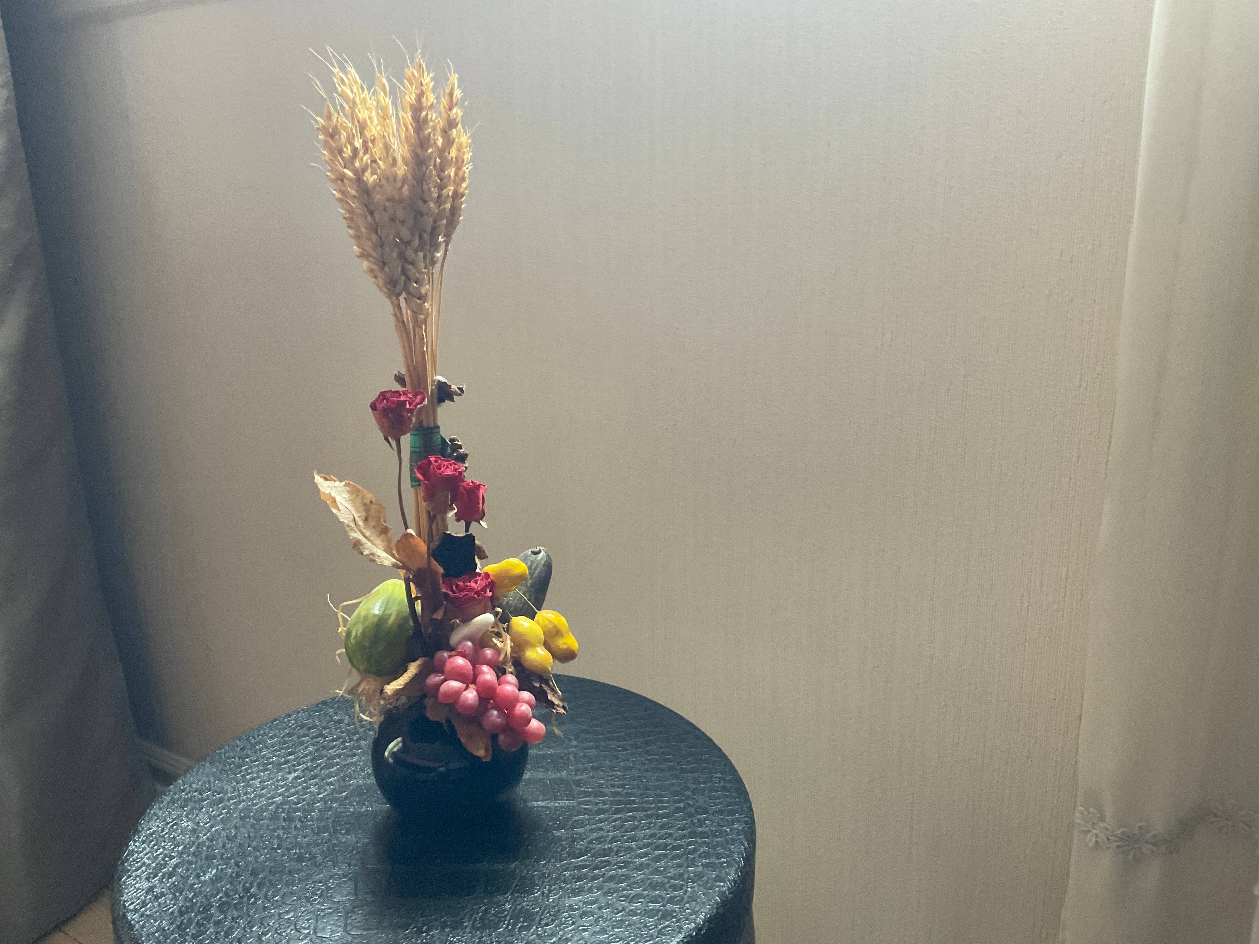 Composition fleurs fruits légumes séchés "vintage" on Gens de Confiance