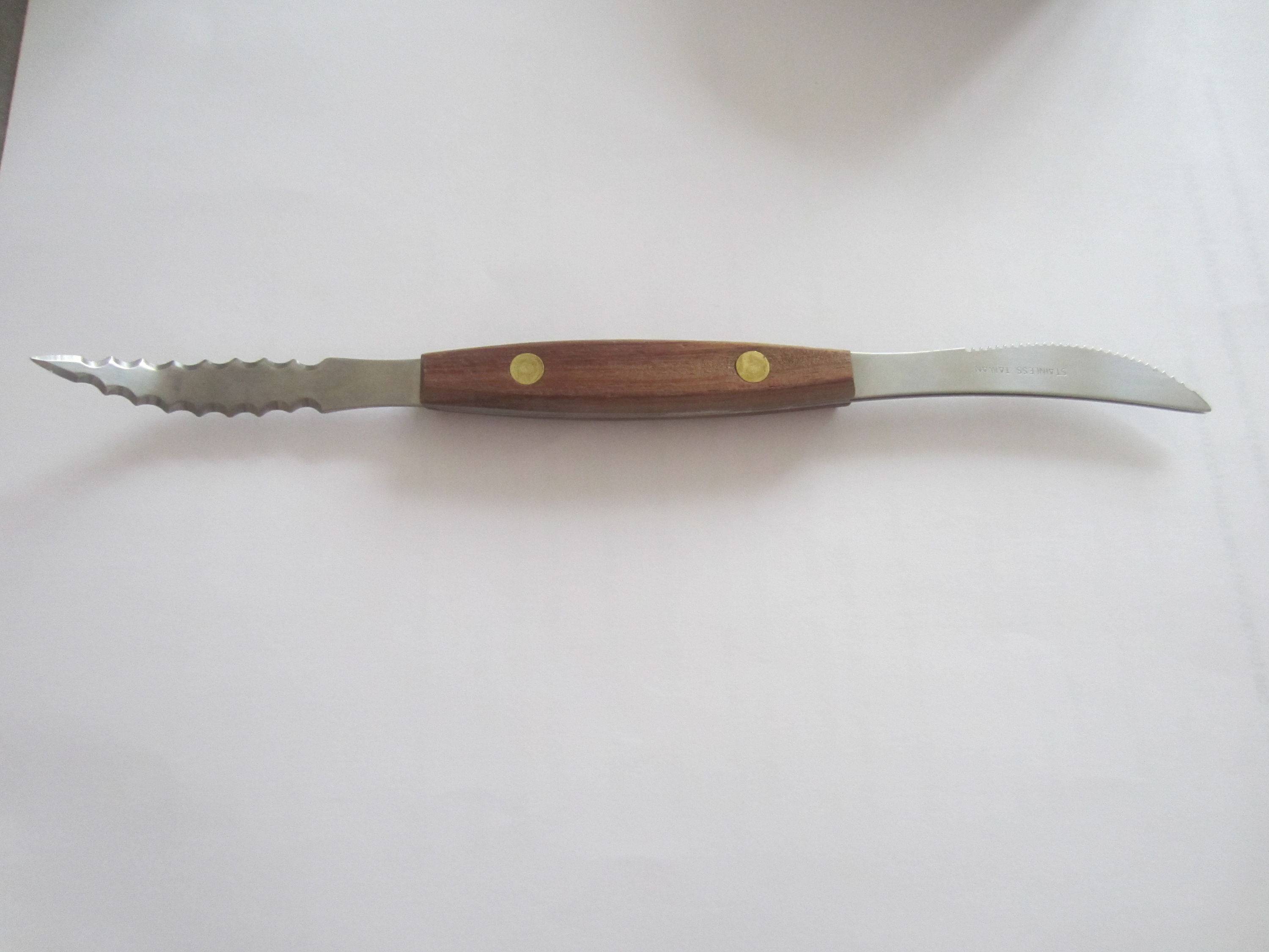 Couteau spécial pamplemousse sur Gens de Confiance