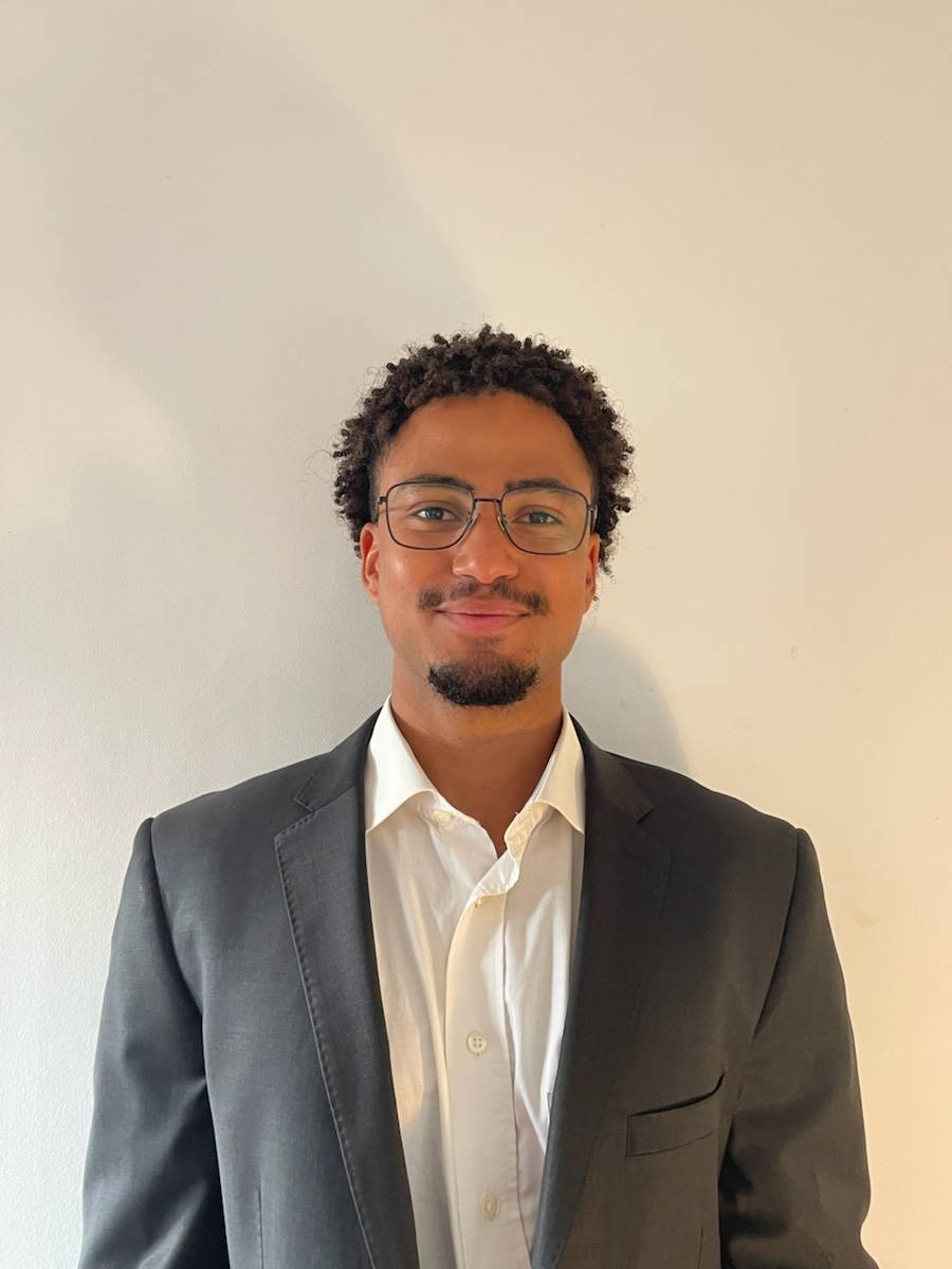 Aide aux devoirs sur Gens de Confiance