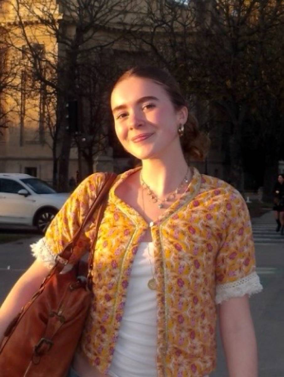 Aide aux devoirs pour des élèves en primaire ou au collège sur Gens de Confiance