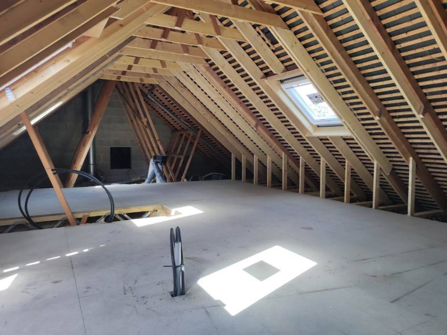 L’entreprise M. est spécialisée en travaux de transformation de ...