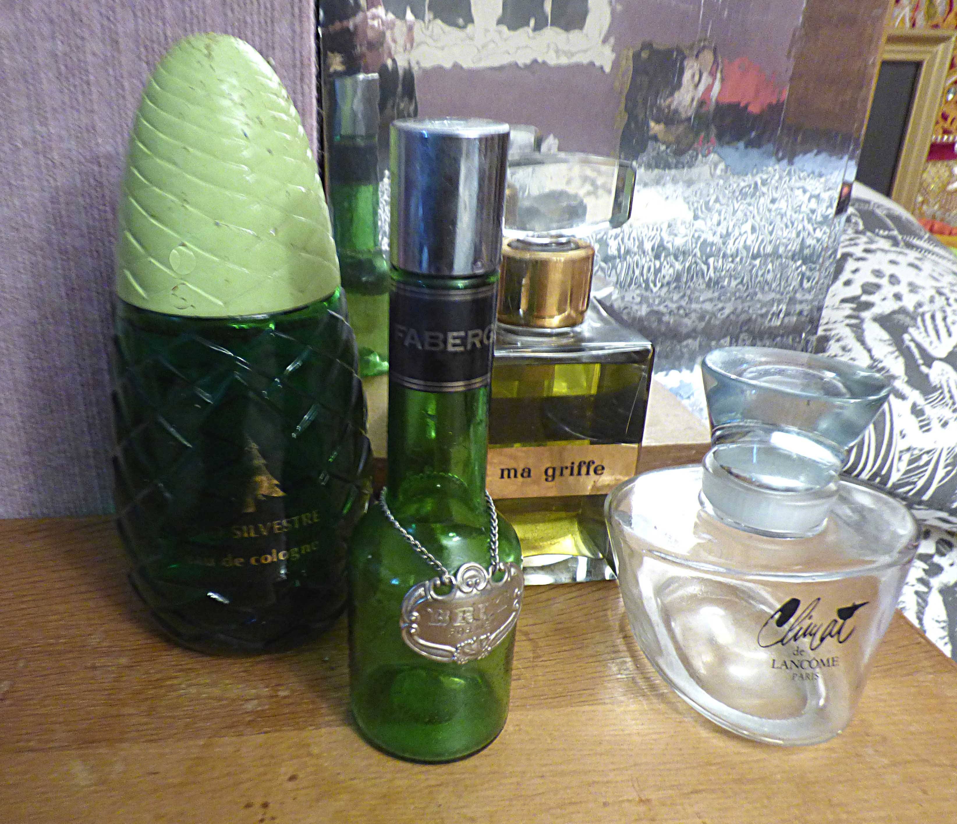 Lot de 4 flacons géants parfum factice 2 pour hommes et 2 pour femmes ...