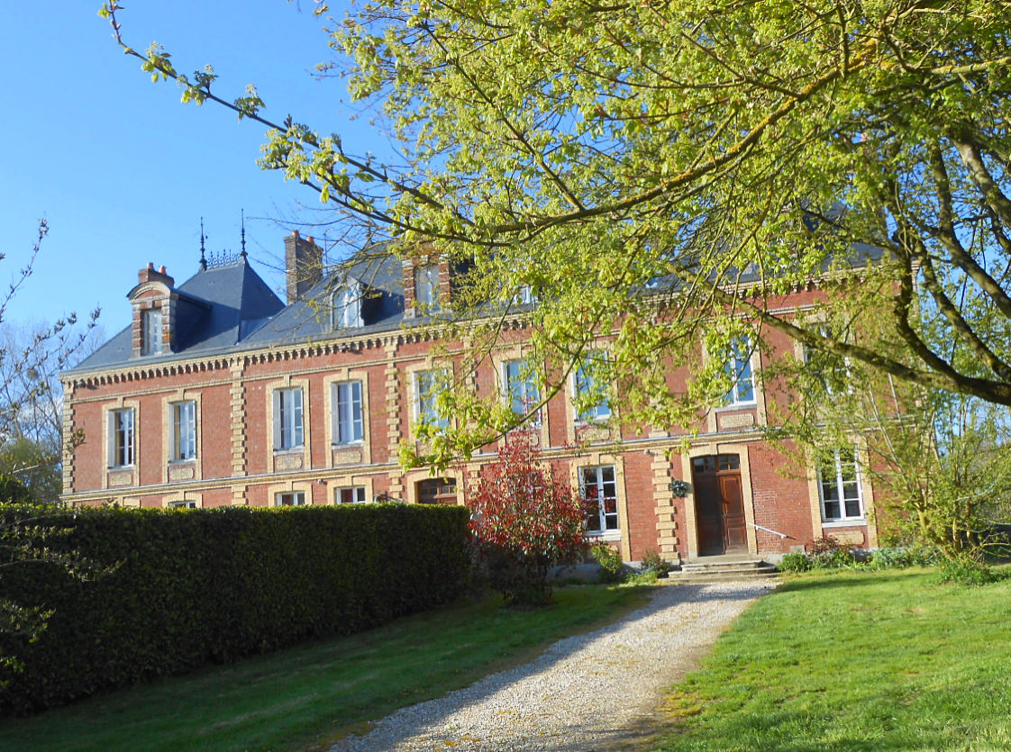 Loue très belle demeure de caractère Etoutteville (76) - 6 couchages on ...