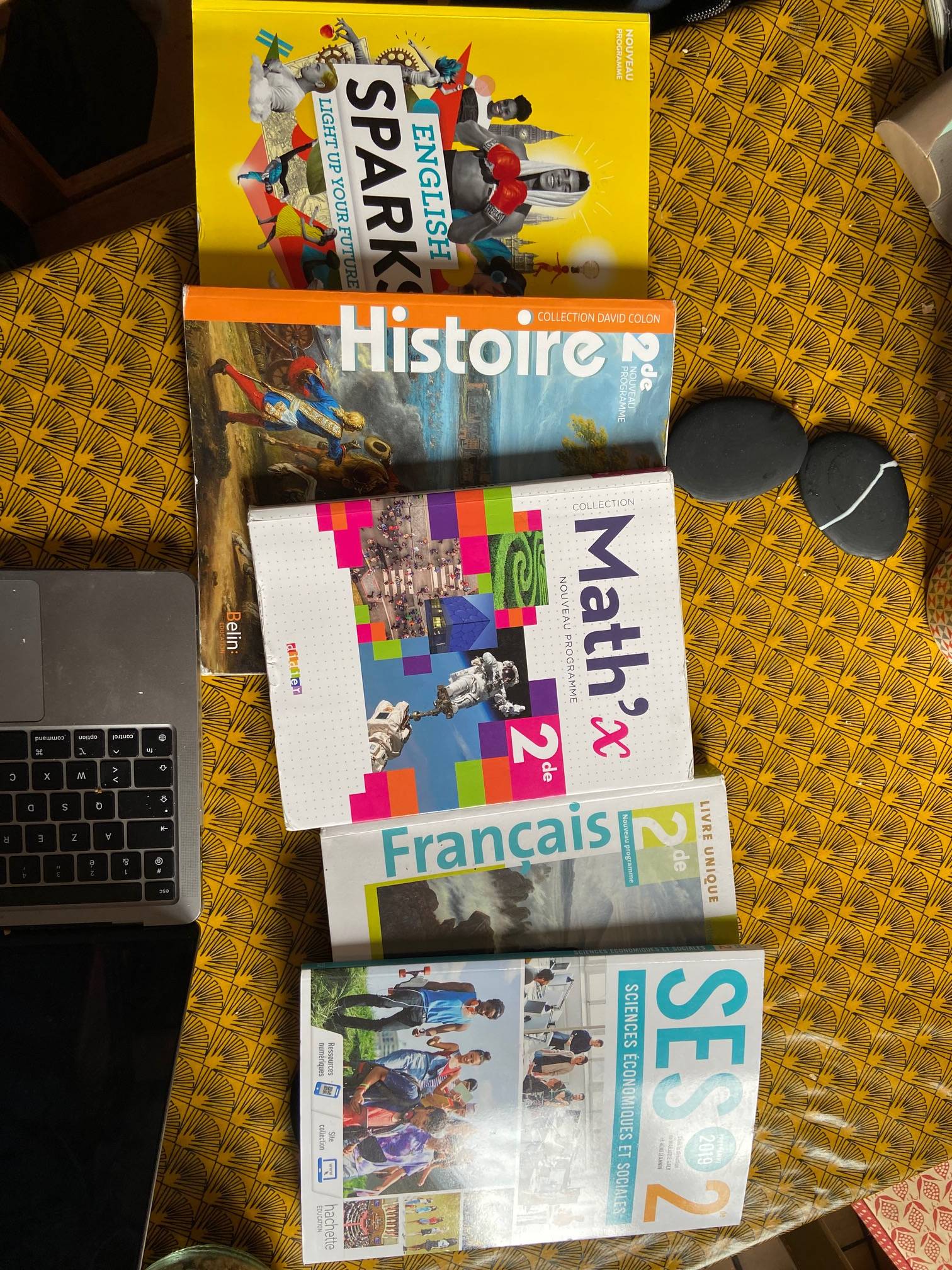 Manuels seconde lycée Zola on Gens de Confiance