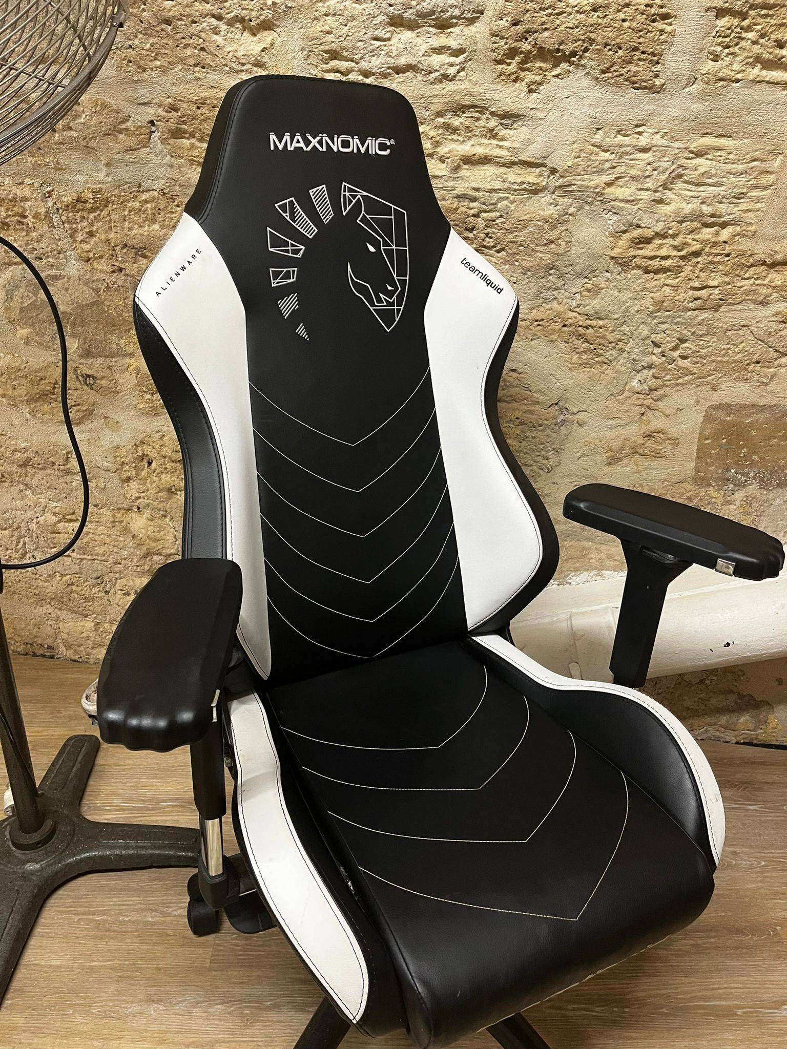 Maxnomic OFFICE CONFORT(L) sponsorisé (rare) on Gens de Confiance