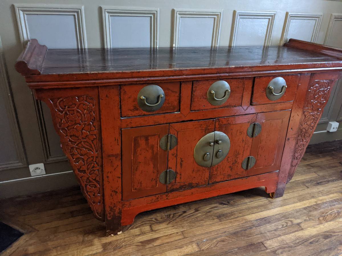 Meuble chinois belle patine rouge carme on Gens de Confiance