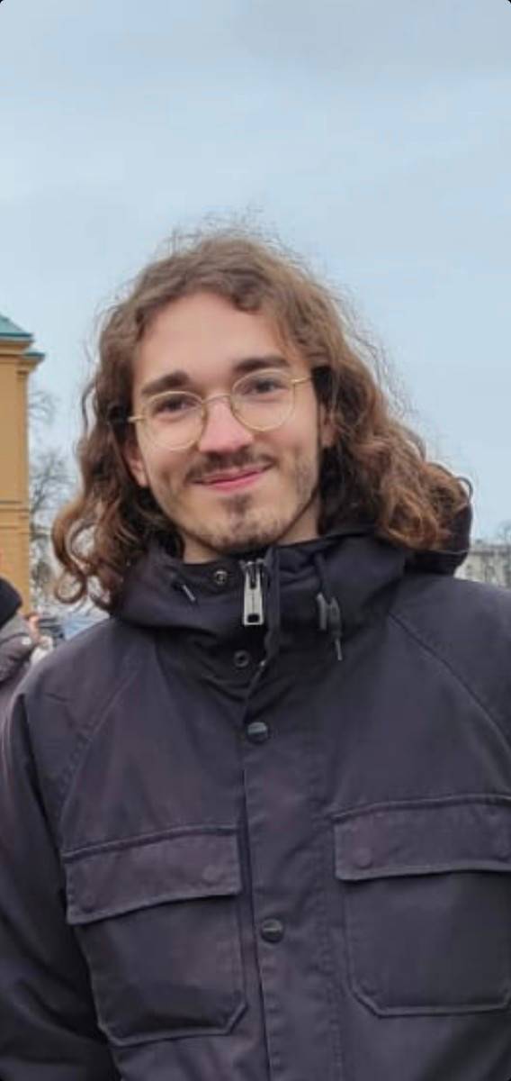 Normalien donne cours Physique/Maths sur Gens de Confiance