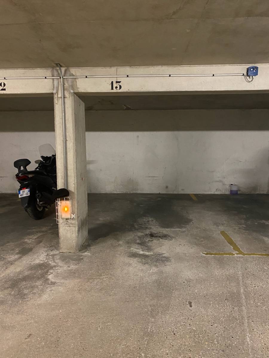 Loue parking - rue de Prony - 10m², Paris 17ème on Gens de Confiance