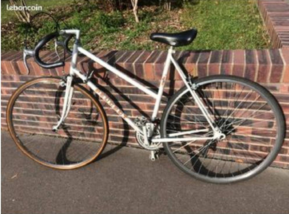 Vélo Peugeot mixte vintage on Gens de Confiance