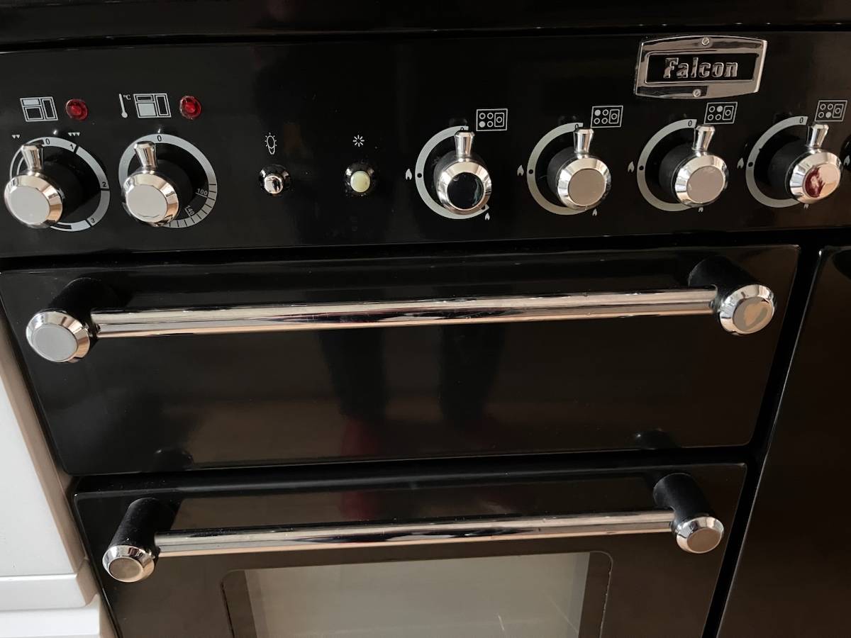 Vends piano cuisson Falcon Kitchener 90 (fours, grill, 5 feux gaz) sur ...