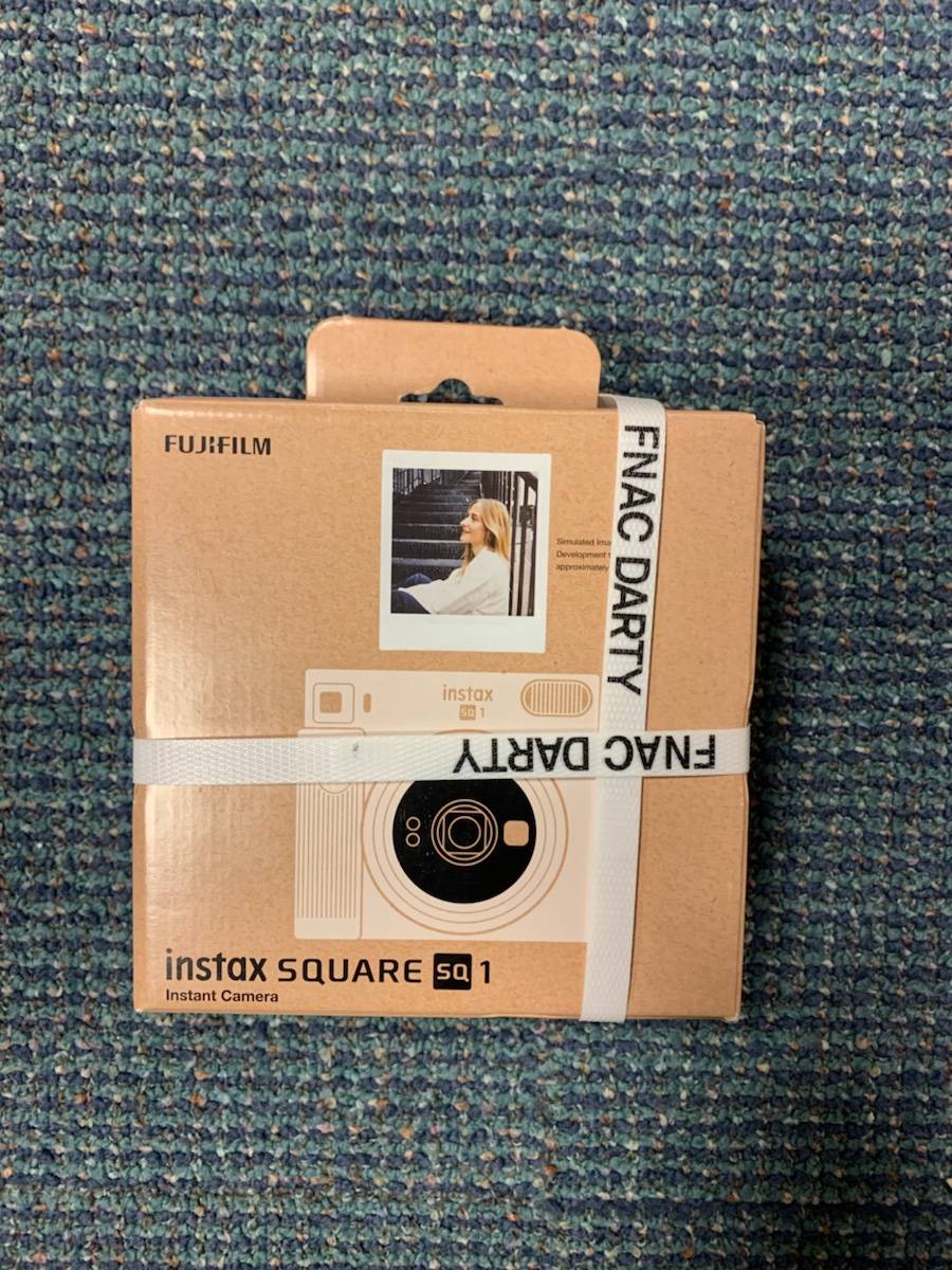 Polaroïd Fujifilm instax square sq1 on Gens de Confiance