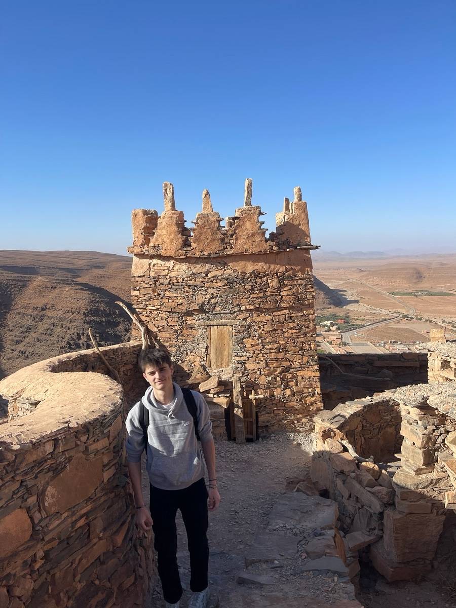 Propose cours de maths et/ou physique - collège/lycée sur Gens de Confiance