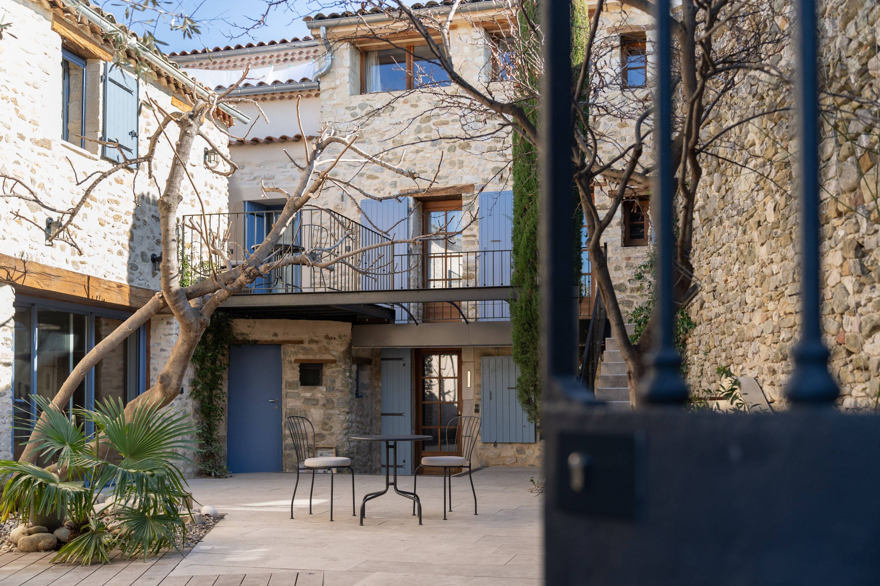 Gestion estivale d’une maison d’hôtes de charme en Drôme provençale ...