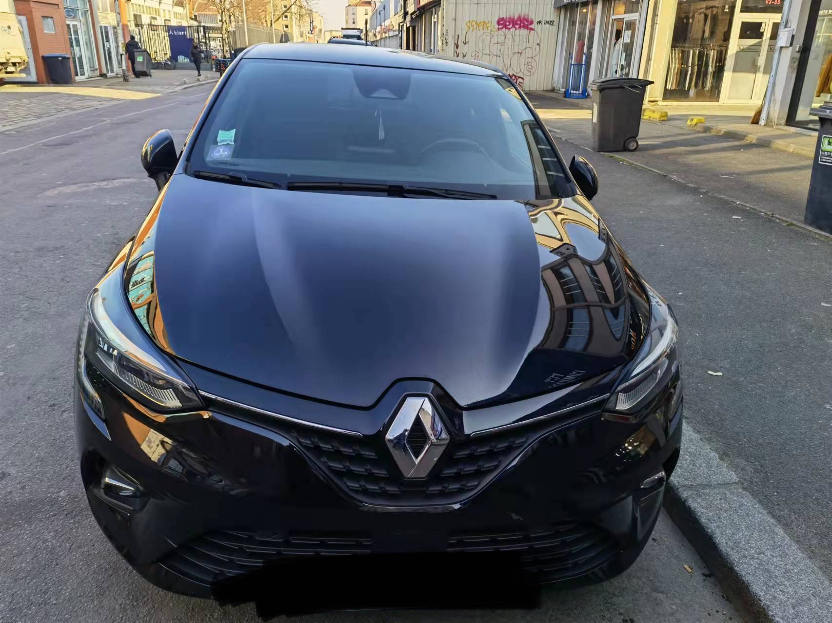 Renault Clio 5 noir Sous Garantie à vendre - 2019, 22000km sur Gens de ...