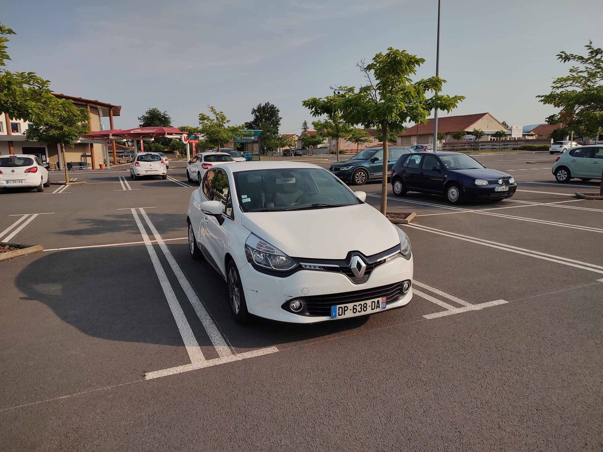 Renault Clio IV phase 2 - 2015, 123000km sur Gens de Confiance
