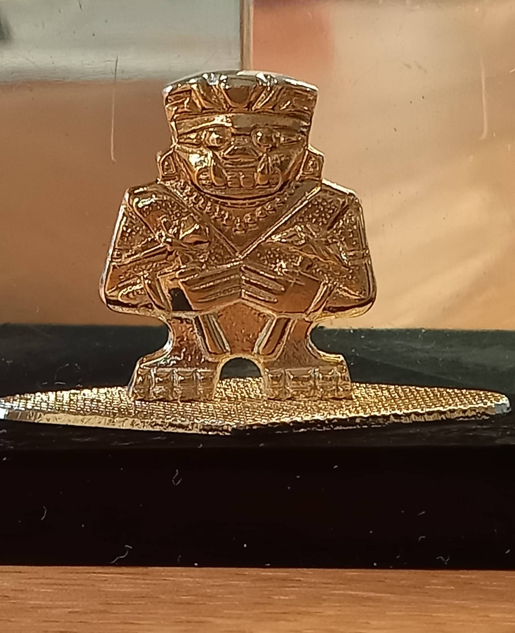 Reproduction sous résine d’une statuette précolombienne du Musée de l ...