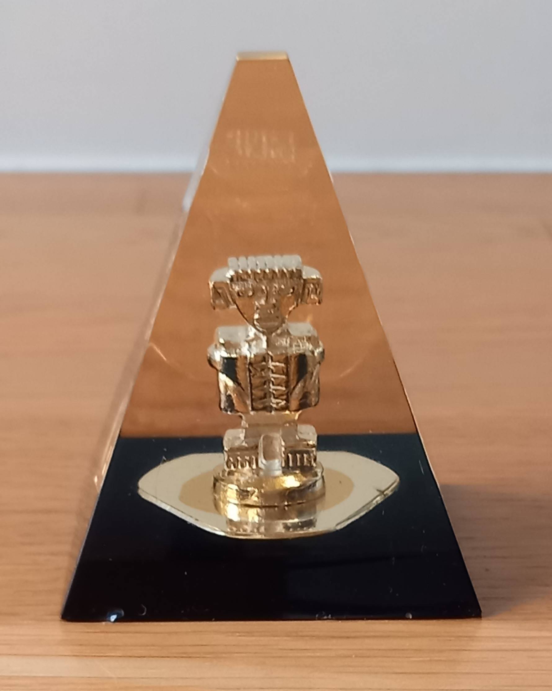 Reproduction d’une statuette précolombienne du Musée de l’Or de Bogota ...