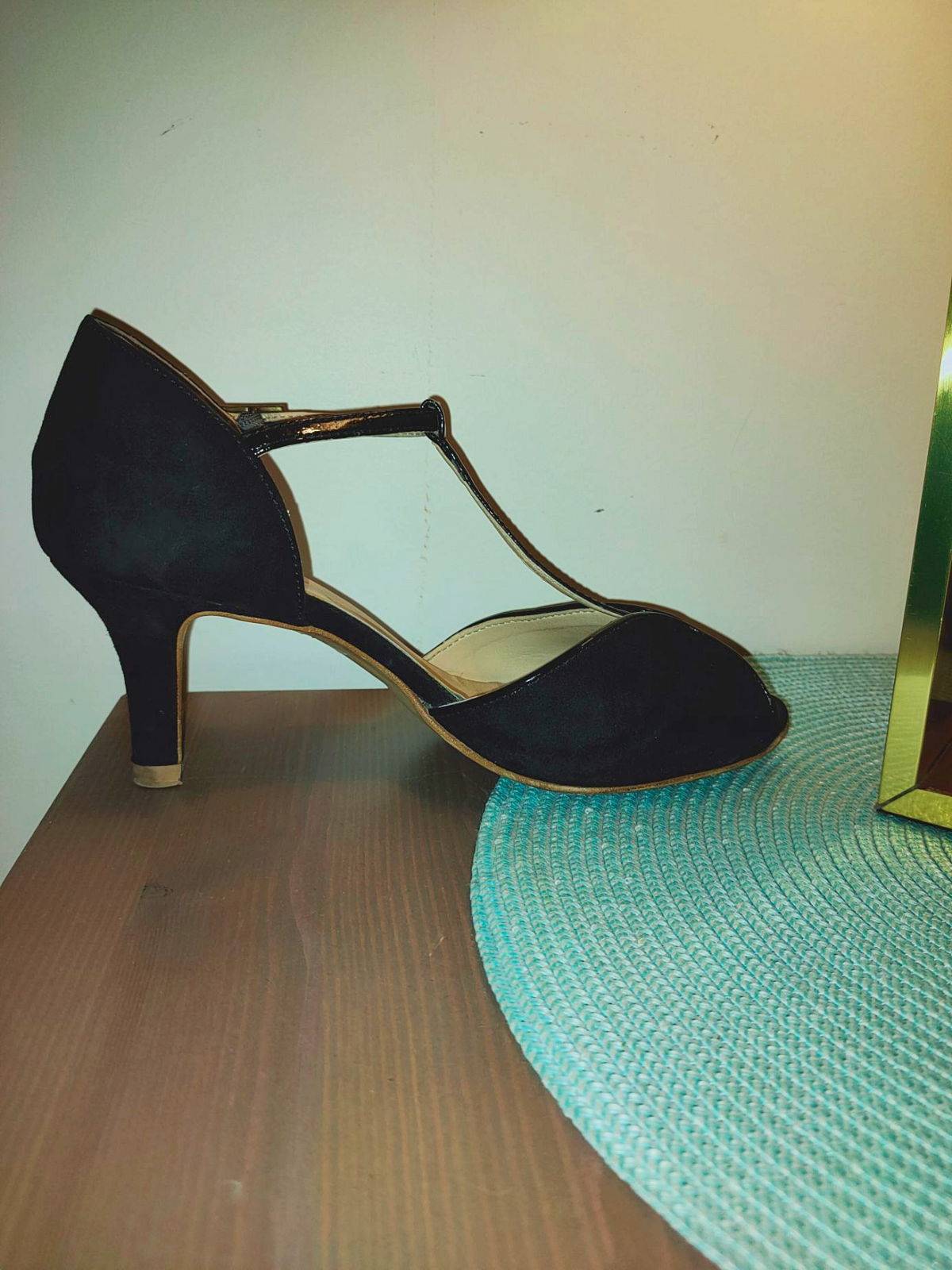 Sandalettes daim noir à Talon 39 on Gens de Confiance