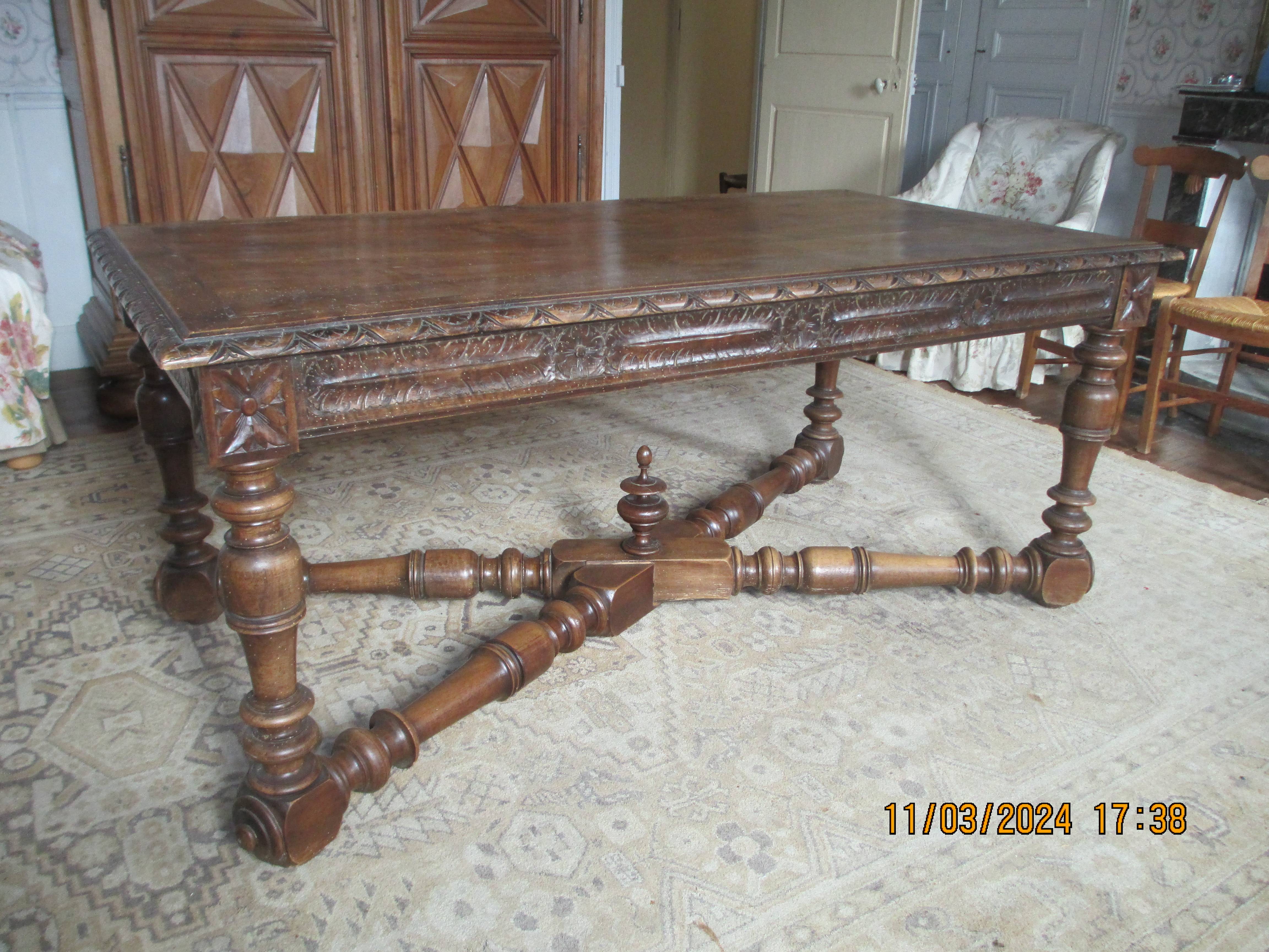 Table de salle à manger Henri II / Louis XII (Table de ferme) sur Gens ...