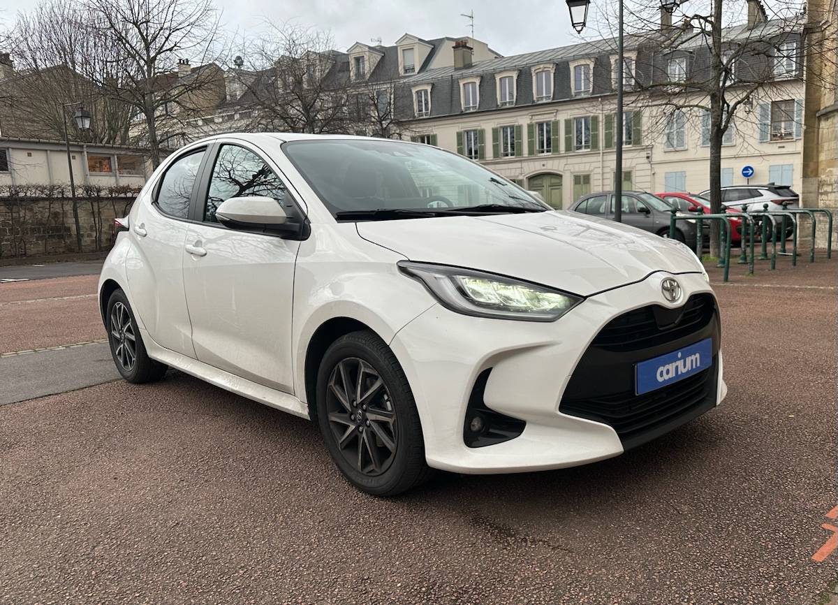 Toyota Yaris 4 70 cv - Design - Keyless - Caméra - Clim Auto - Feux LED - 2022, 19000km sur Gens ...