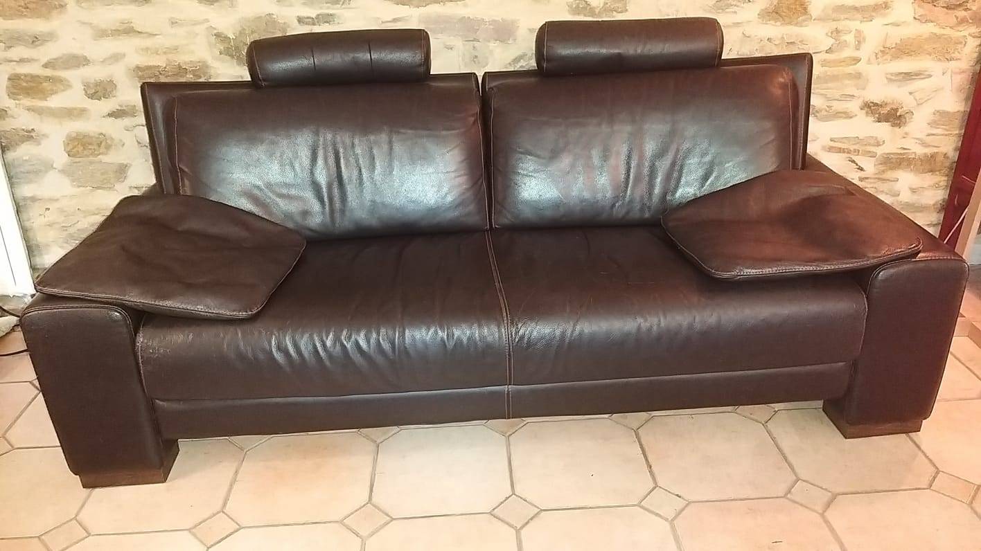 A vendre canapé en cuir chocolat 3 places on Gens de Confiance
