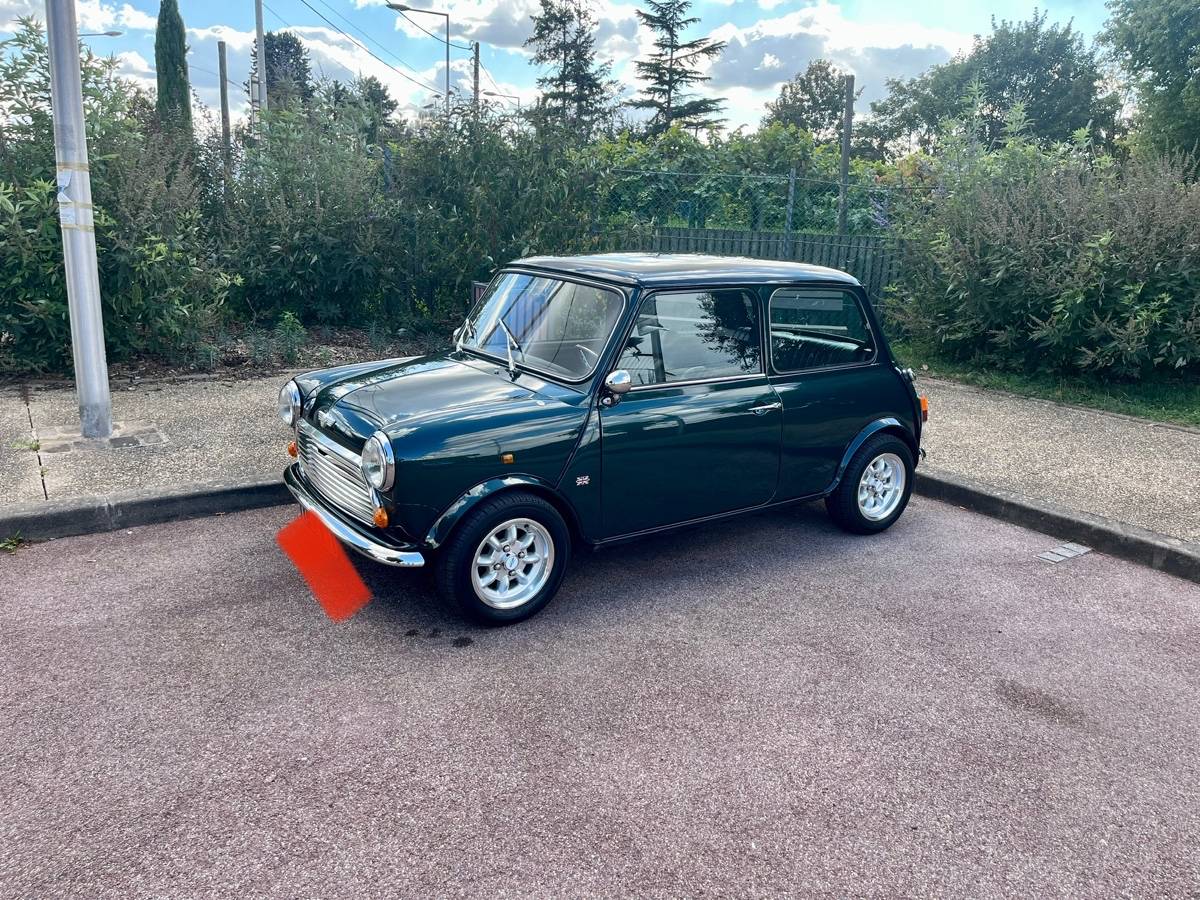 Vends mini Austin look Cooper en très bon état refait à neuf - 1987 ...