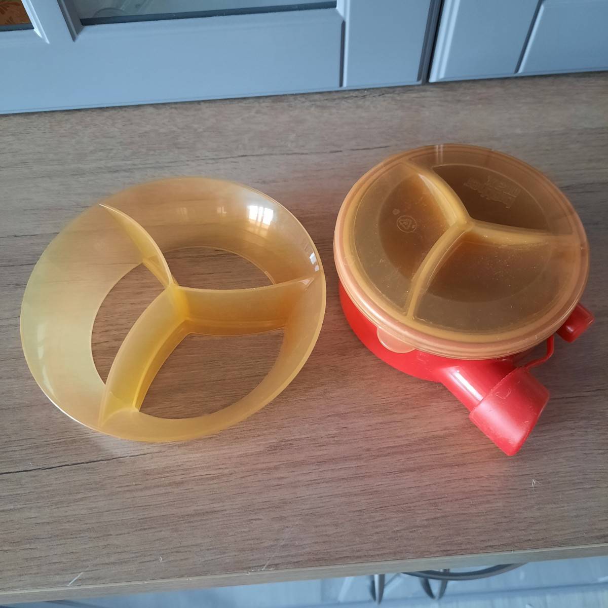 Vends boîte à 3 casiers pour transporter la poudre pour le lait de bébé ...