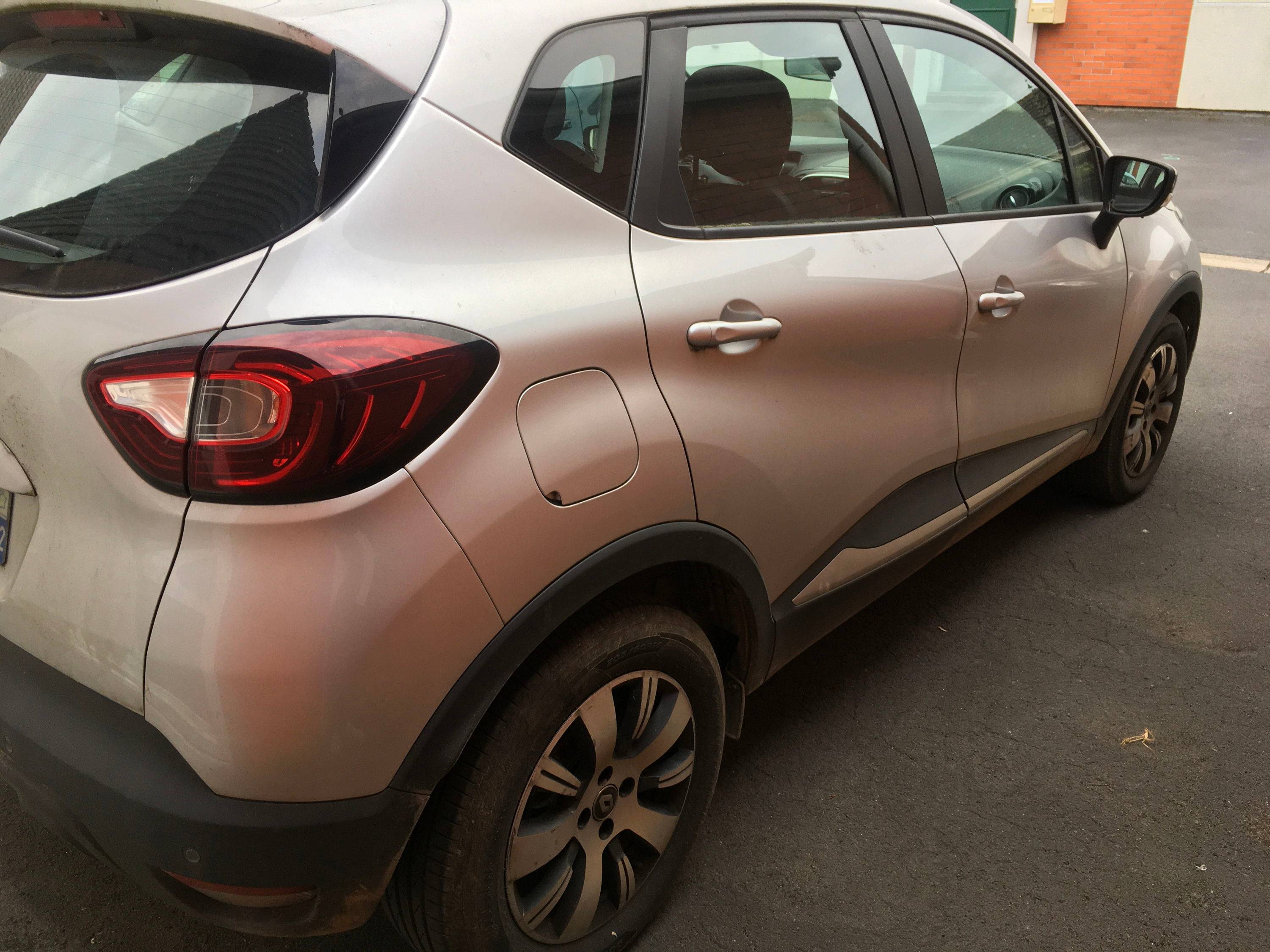 Vends Renault Capture, 2019, 80000km on Gens de Confiance