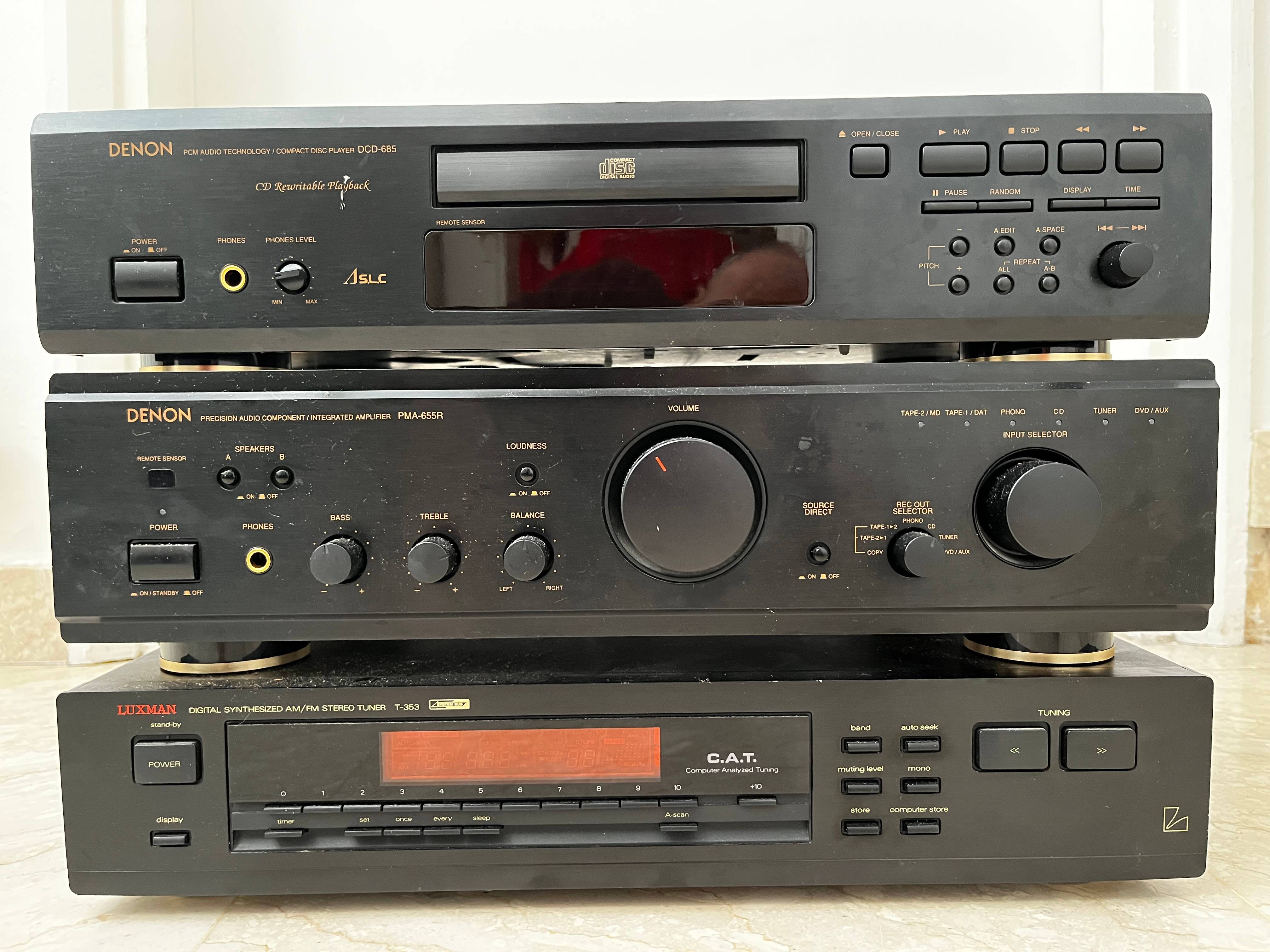 Vends éléments HiFi ensemble ou séparément (ampli Denon, tuner Luxman ...