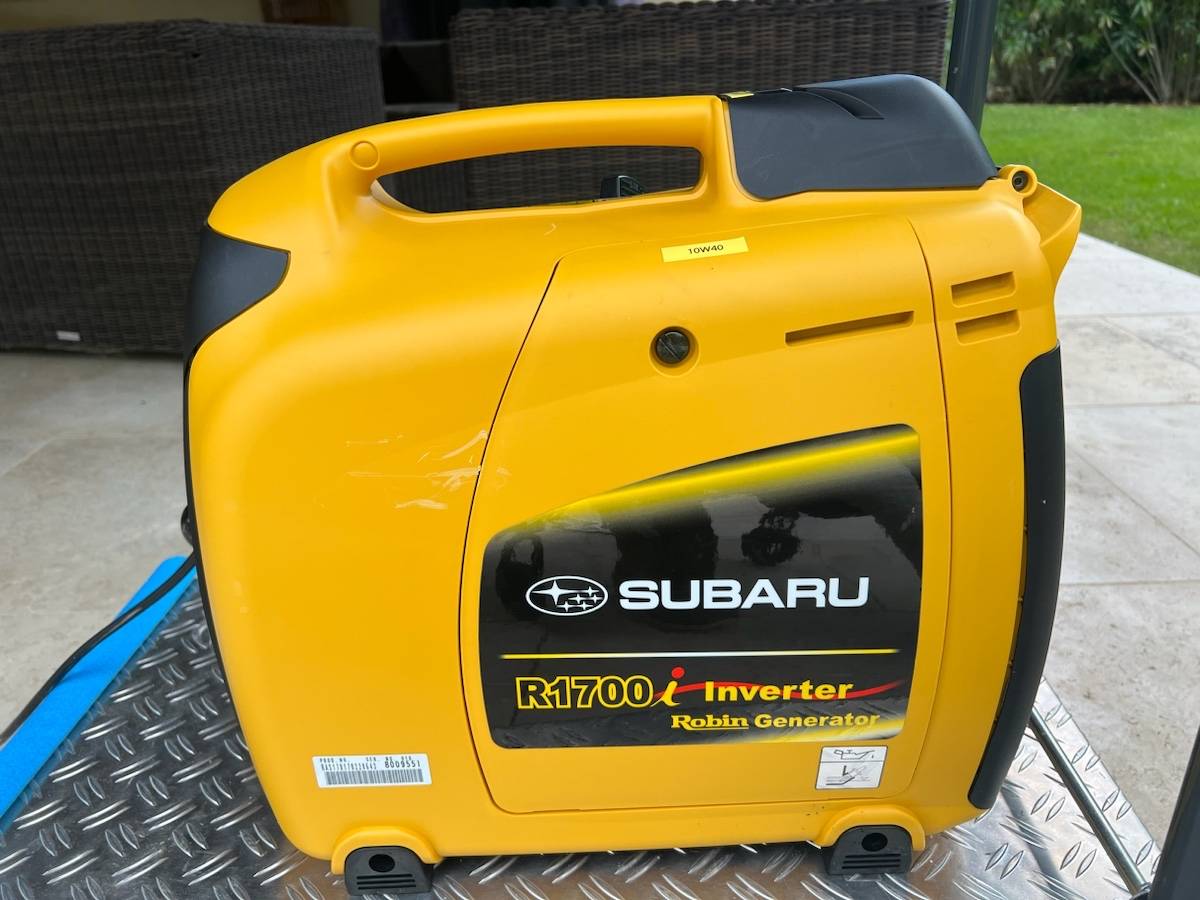 Vends Groupe électrogène Subaru / Robin R1700i (moins de 10 heures de ...