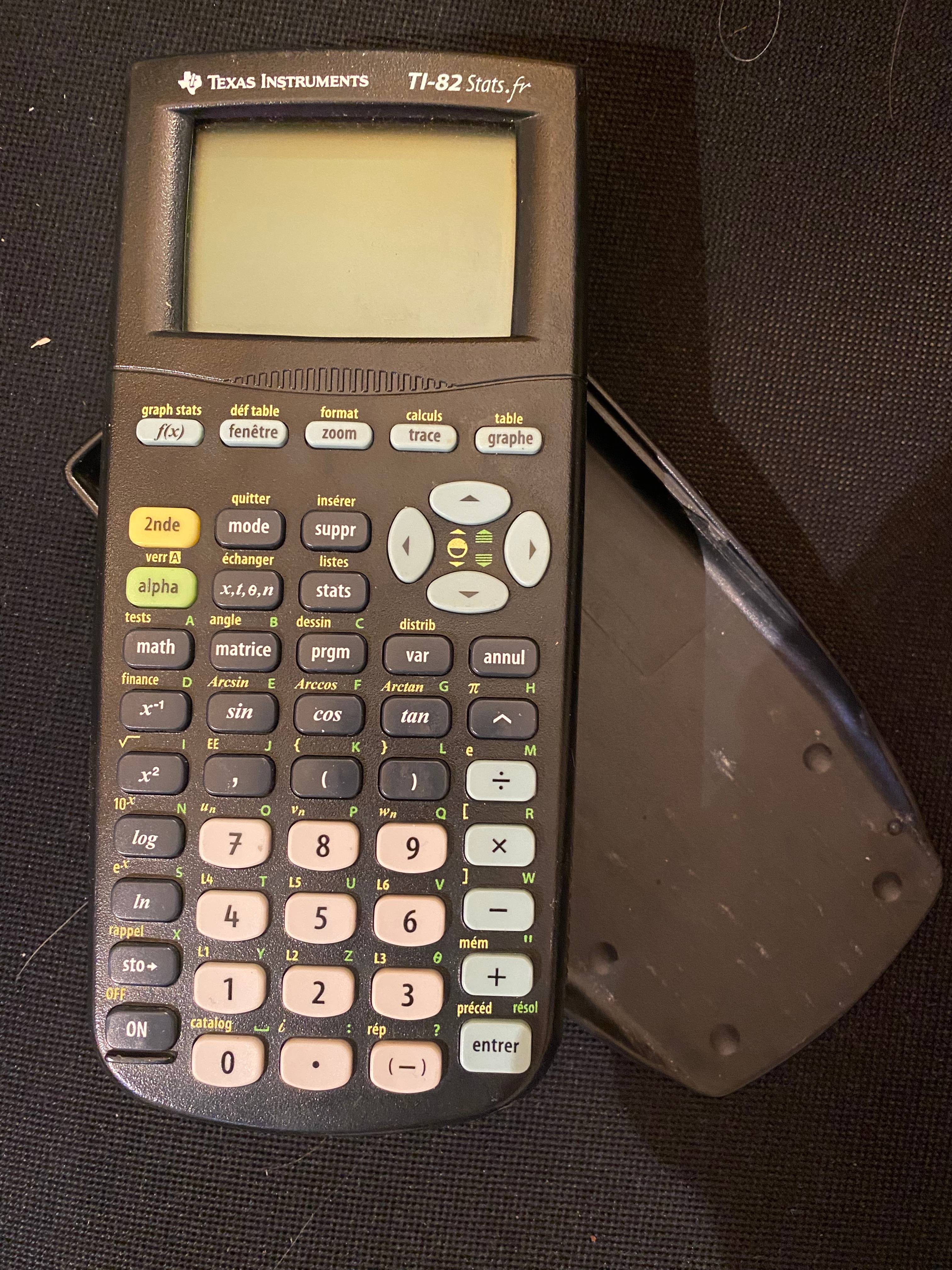Vends Texas Instruments Ti-82 Stats.fr sur Gens de Confiance