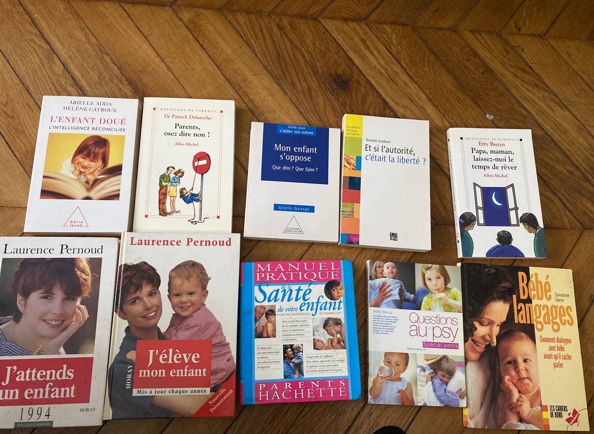 Vends lot de livres pour futurs parents / parentalité on Gens de Confiance