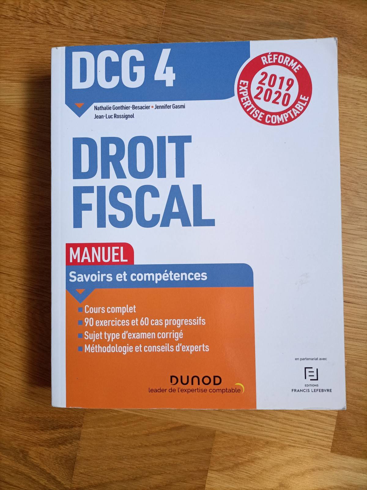 Vends manuels DCG Ue4 & Ue6 Dunod sur Gens de Confiance