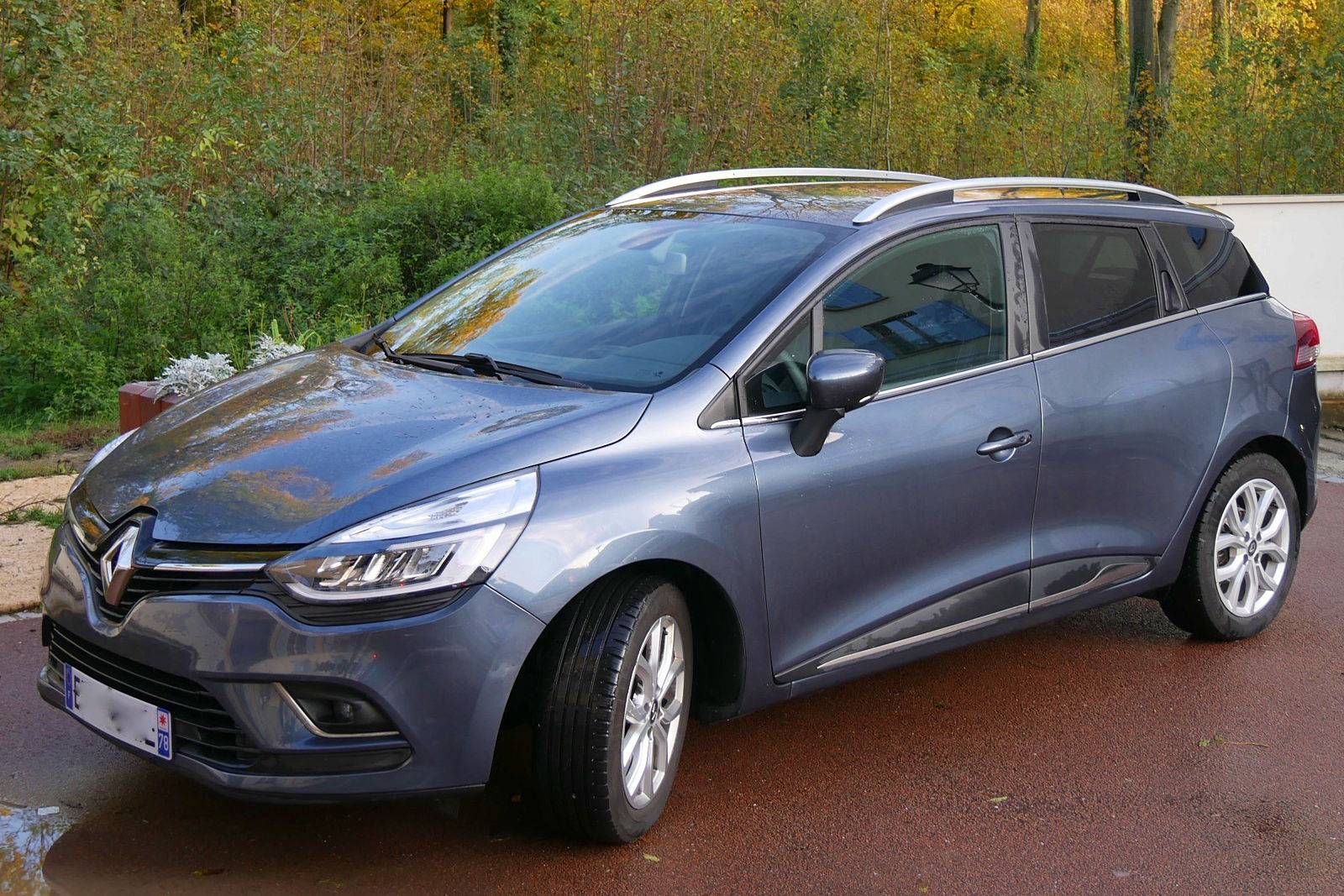 Vends Renault Clio Estate Break, essence, 120ch, 2017, 26600km sur Gens ...